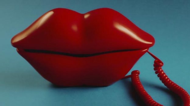 lips-shaped-phone - Chatline Guide